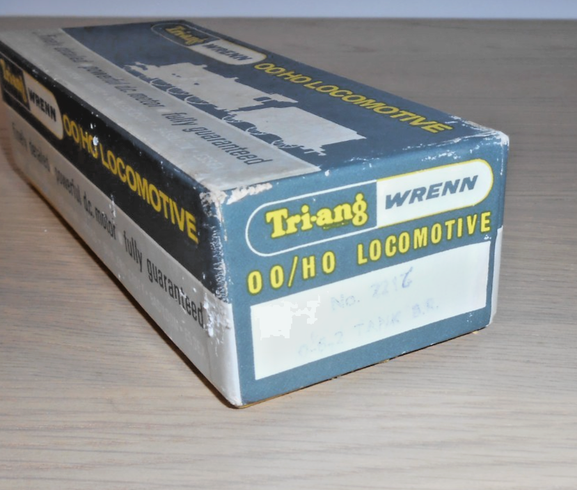 TRI-ANG WRENN W2216/7 LNER 0-6-2 TANK LOCO - REFINISHED BOXED - GOOD ...