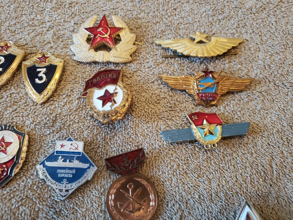 Vtg Russian USSR Soviet Military Pins Lot | eBay