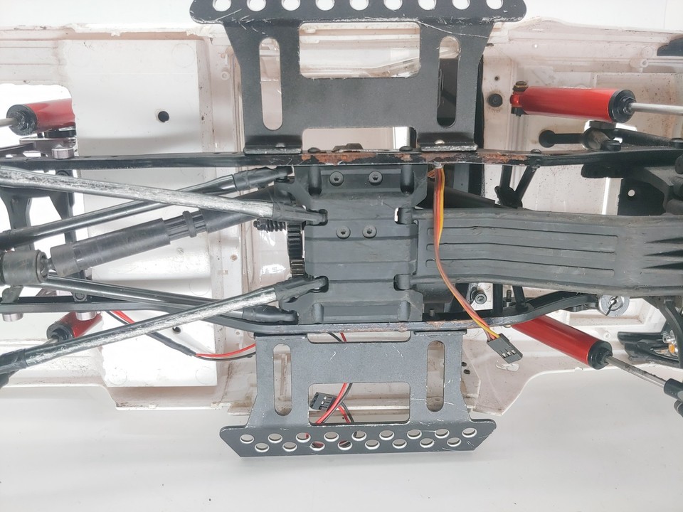 Custom Built Axial SCX10-Based 1/10 4x4 Toyota Hardbody Crawler w/ Beam ...