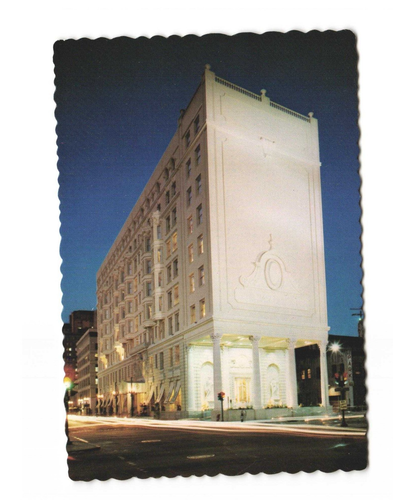 Le Pavilion Corner of Poydras & Baronne Streets Near Superdome VTG ...