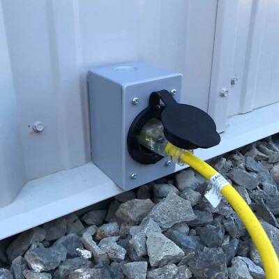 Connectors, Plugs & Sockets - Power Inlet