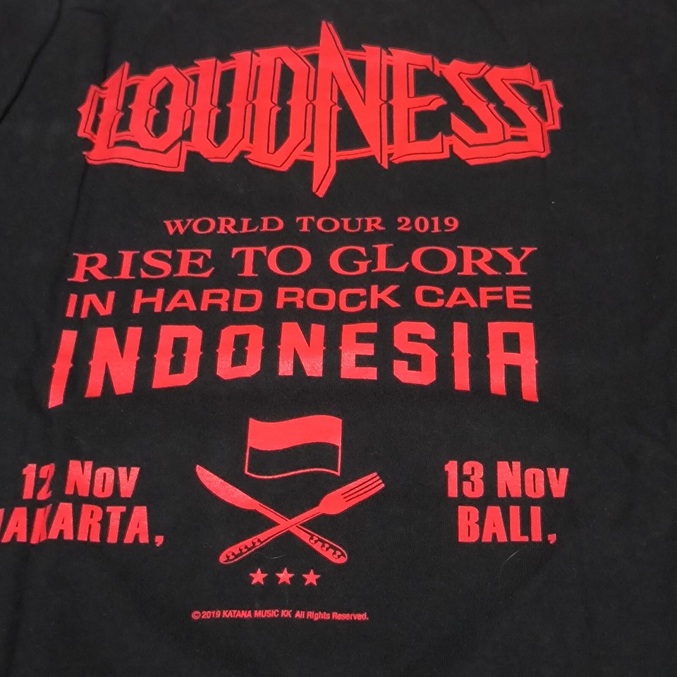 Loudness tshirt thunder in the east tour indonesia at hard rock cafe ...