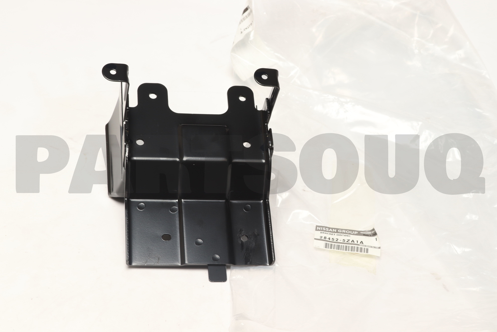 284525ZA1A Genuine Nissan BRACKET-DISTANC 28452-5ZA1A | eBay