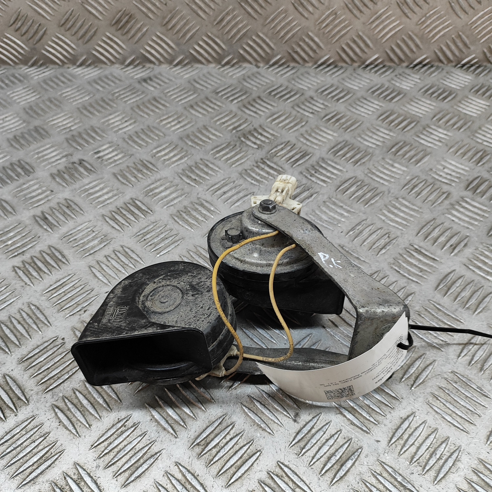 PEUGEOT 5008 II MC, MJ, MR, M4 Horn Signal 9815870780 1.50 Diesel 96kw ...