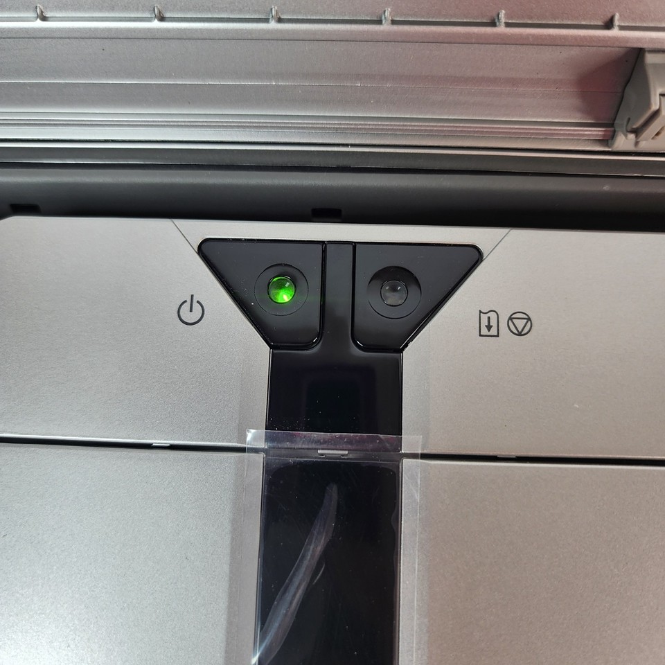 Canon PIXMA iP100 Mobile Inkjet Printer Portable Wireless USB Power ...