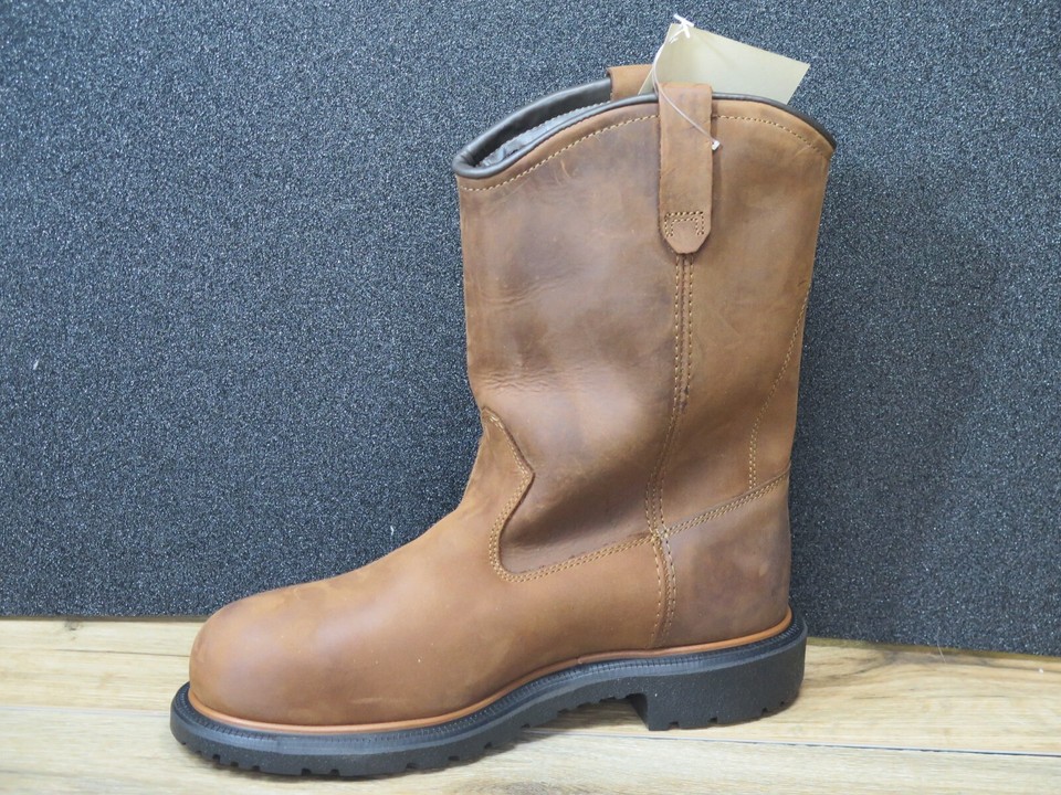 Red Wing DynaForce MADE IN USA 11-inch Waterproof Safety Toe Pull-On ...