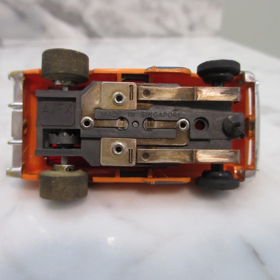Aurora AFX Chevy Nomad Orange HO Slot Car (WD12-439) red windows | eBay