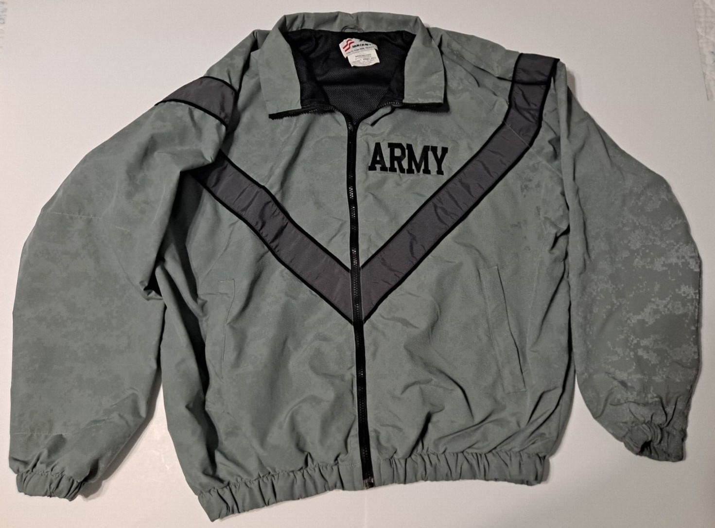 US ARMY Official Fitness Jacket Adult Medium/Long Ski… - Gem