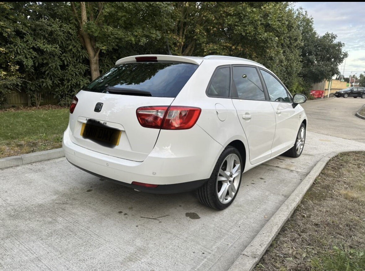 Seat Ibiza CR Tdi 2012 Front Drivers Offside Wing And Car Breaking ...