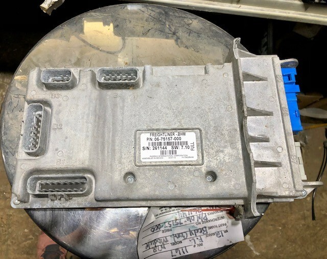 Freightliner M2 106 Chasis Control Module BHM BCM 06-75157-000 for sale ...