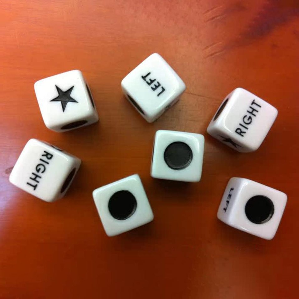 -16pcs Left Right Center Dice Game Set Left Right Center Dice Classic ...