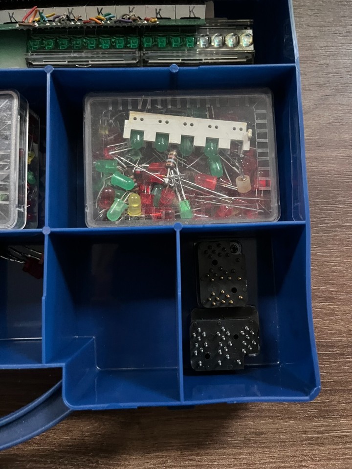 Lot of Mixed Electronic Components IC Chips, LEDs, Display Modules ...