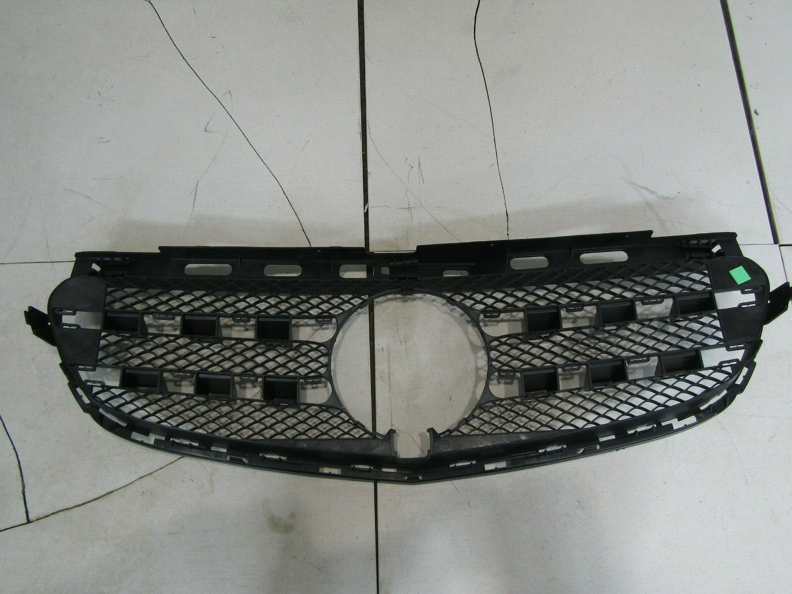 MERCEDES E W212 AMG FRONT GRILLE BLACK WITH CAMERA HOLE A2128851500 REF ...