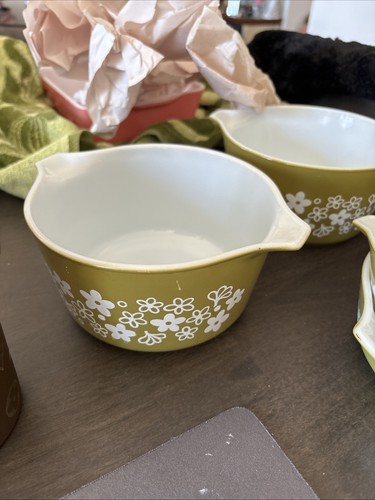 Vintage Pyrex Spring Blossom Green Crazy Daisy 1 Quart Model 473 | eBay