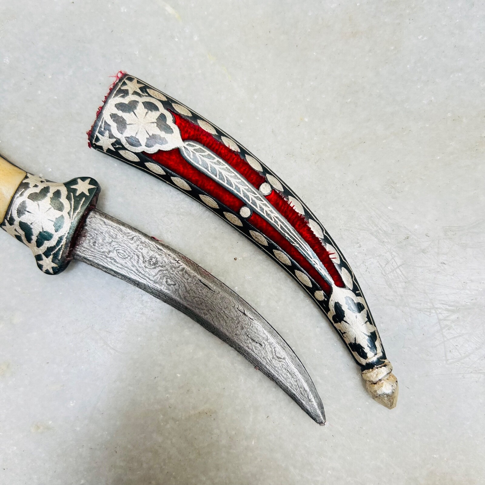 Indian handcrafted tiger dagger with silver koftgari & scabbard ...