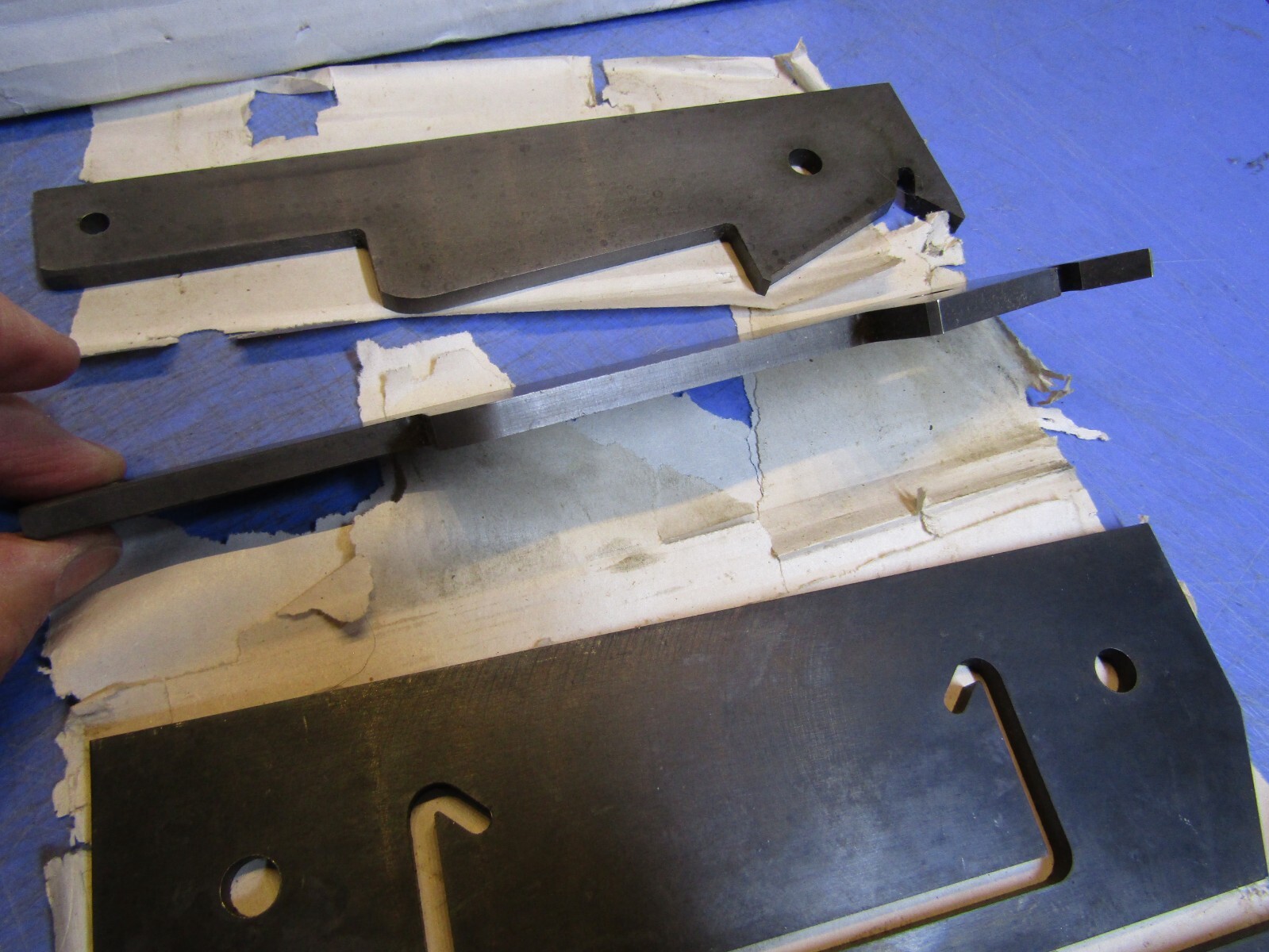 1 – WIREMOLD 640BDK 4000 Base Cutter Replacement Blade Kit. NEW in Box ...