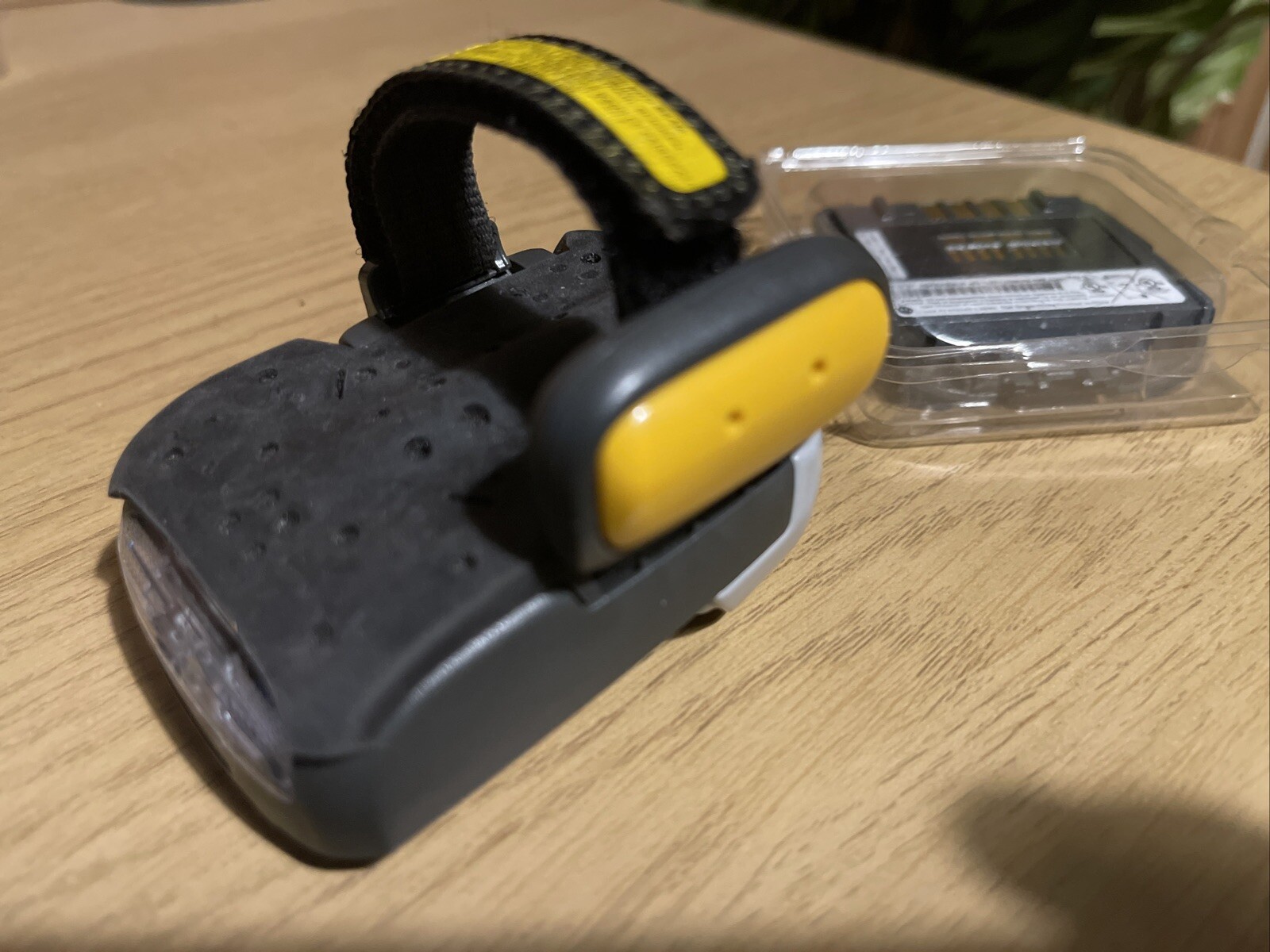 Symbol RS507-IM20000STWR Finger/Ring Scanner, 1D/2D SR, Manual Trigger ...