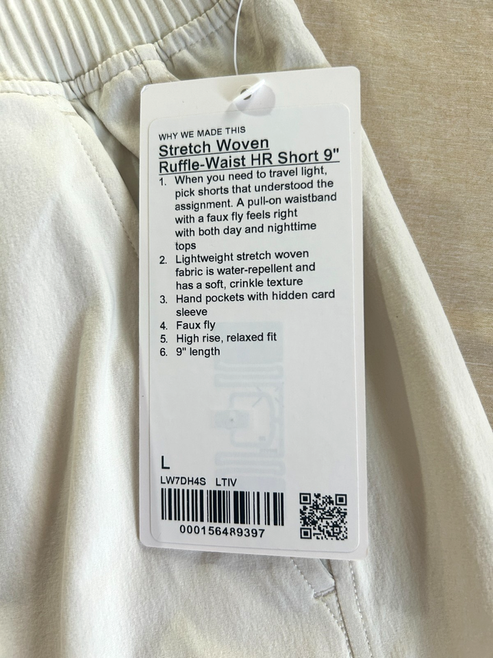 Lululemon Shorts womens Stretch Woven Ruffle Waist HR 9" Bone White ...