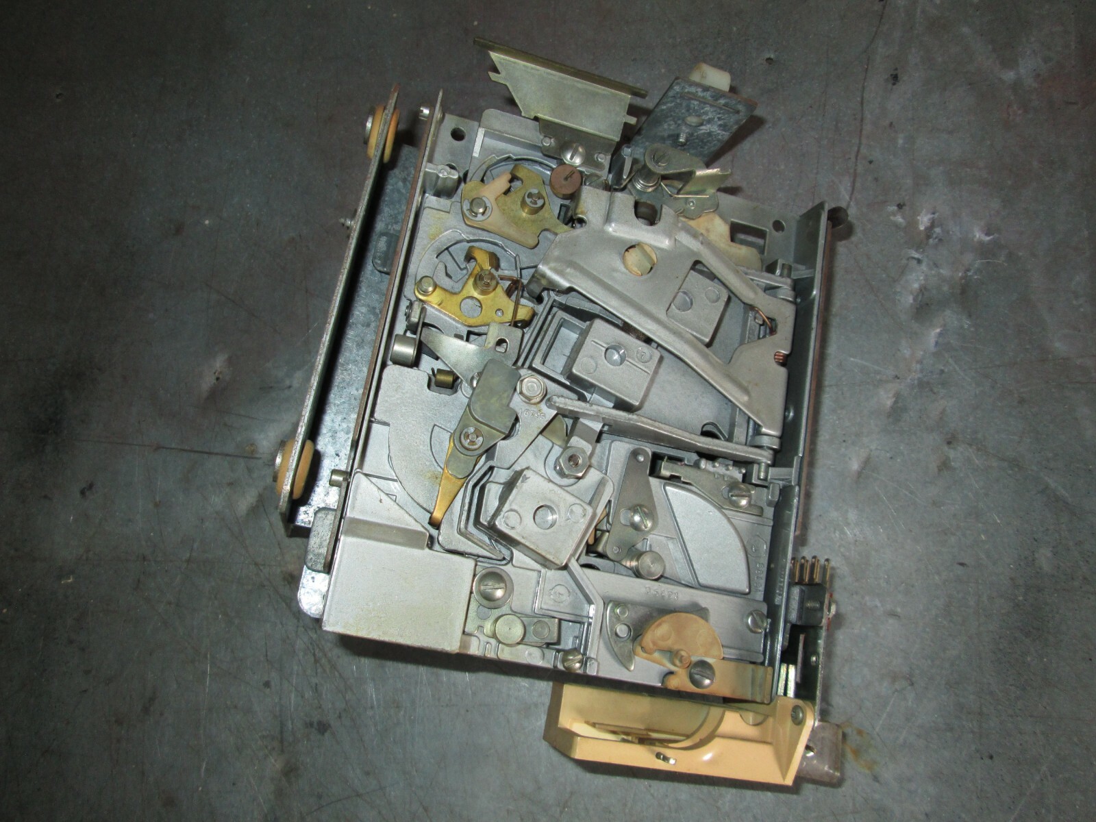 Rock-Ola 484 Jukebox Coin Mechanism Assembly | eBay