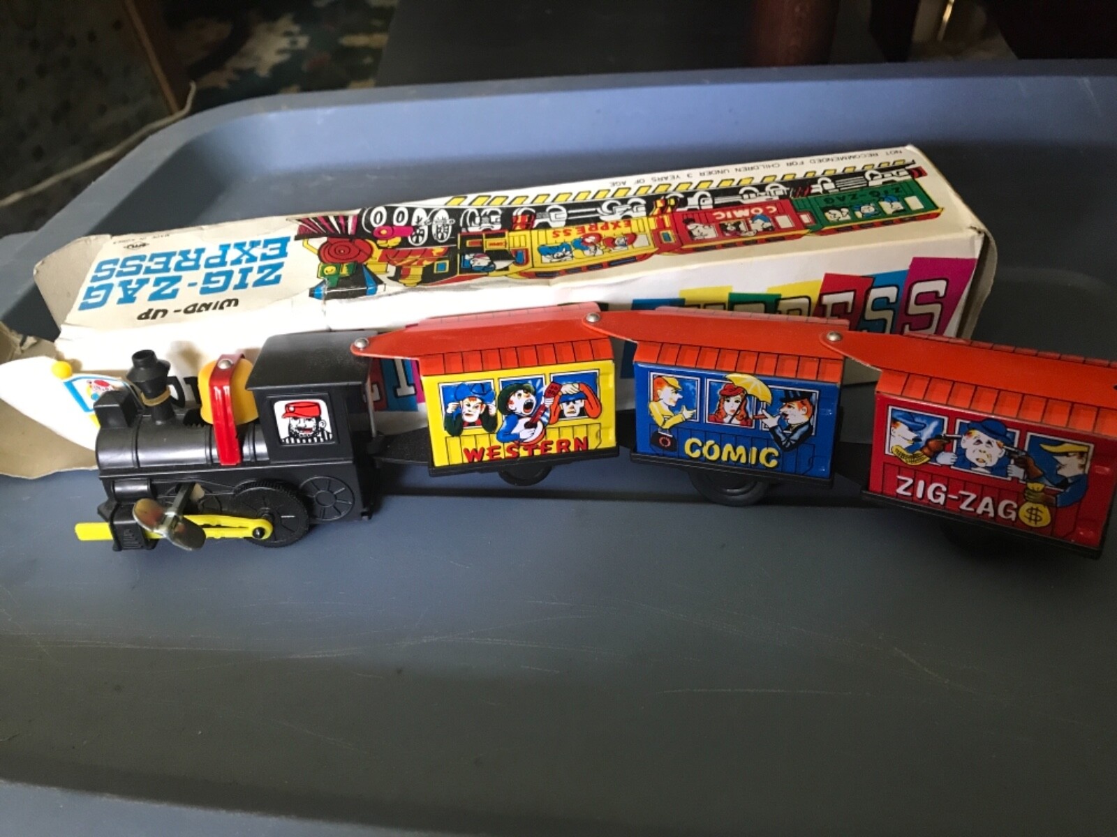 Vintage wind up comic zigzag express tin train | eBay