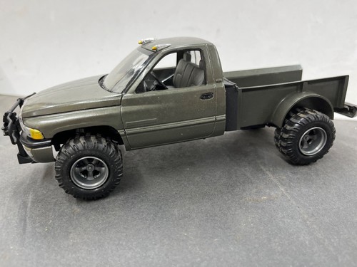C10 Dodge Power Wagon Pickup Truck built model Car Vintage 1/25 McM | eBay