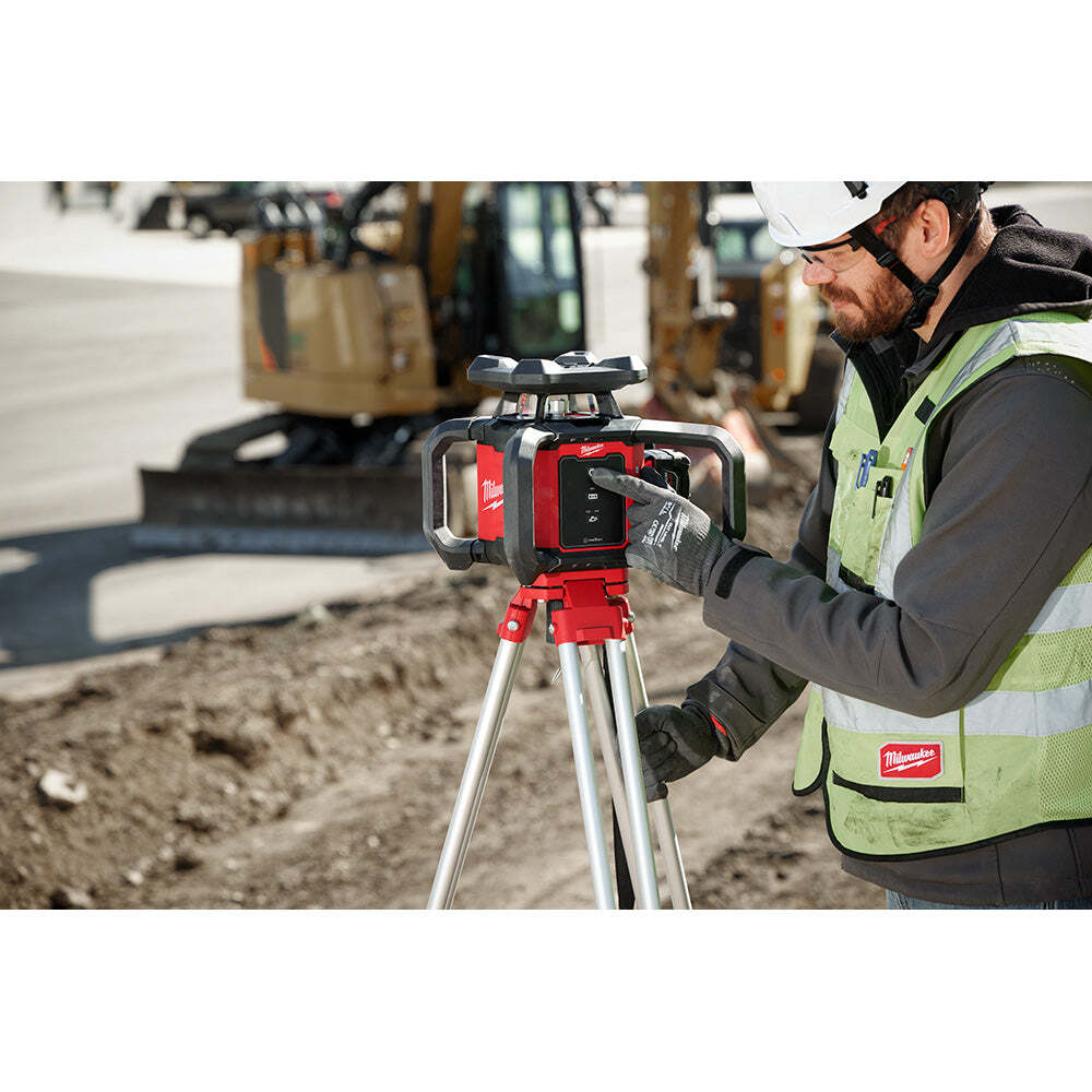 Milwaukee 3701-21 M18 18V Red Exterior Rotary Laser Level Kit w ...