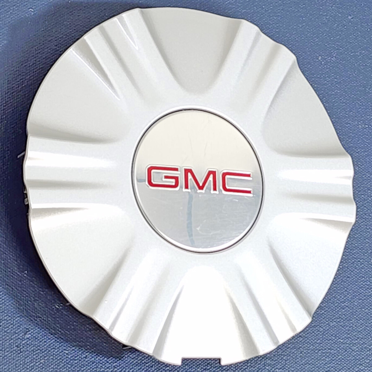 ONE 2016-2017 GMC Terrain SLE AWD # 5772 18" 6 Spoke Aluminum Wheel ...