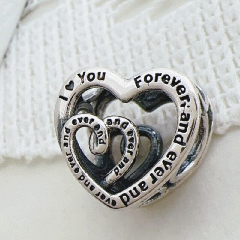 Authentic S925 Silver Pandora Entwined Infinite Hearts Charm 790800C00