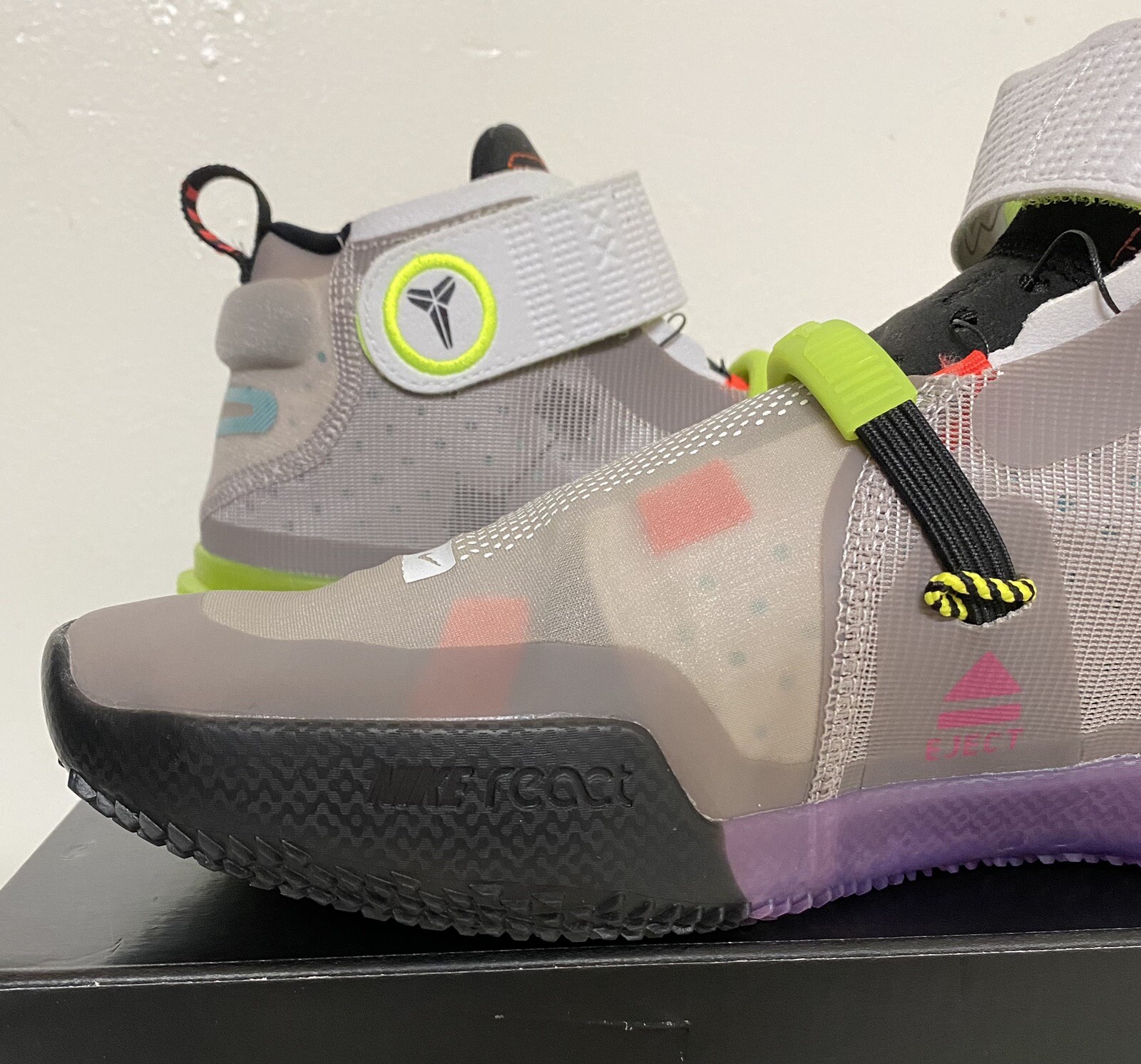 Nike Kobe AD NXT FF Queen Mens Sz 11 Light Pumice Clear Basketball ...