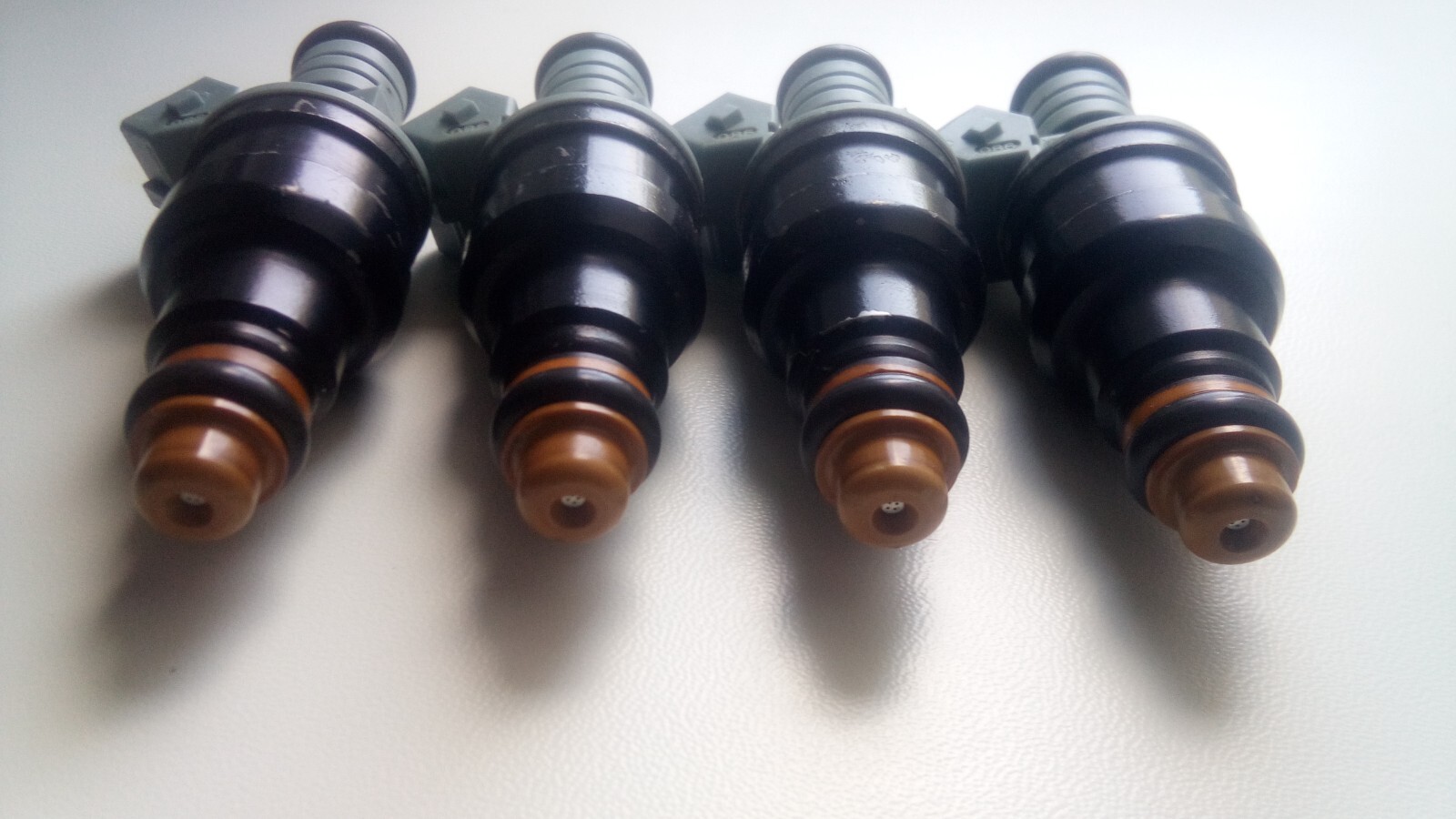 Injecrors VW Audi 80 2.0 Bosch 0280150902 037906031C set of 4 CLEANED ...