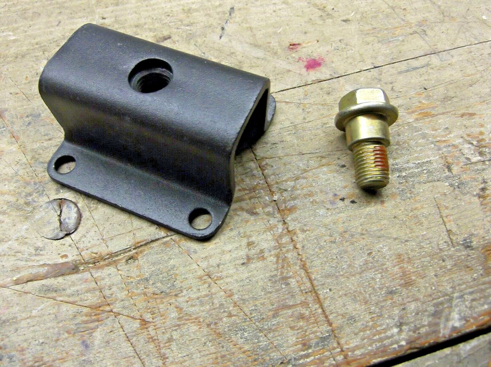 MCI COACH 144151000 MOUNT BRACKET WITH BOLT | eBay