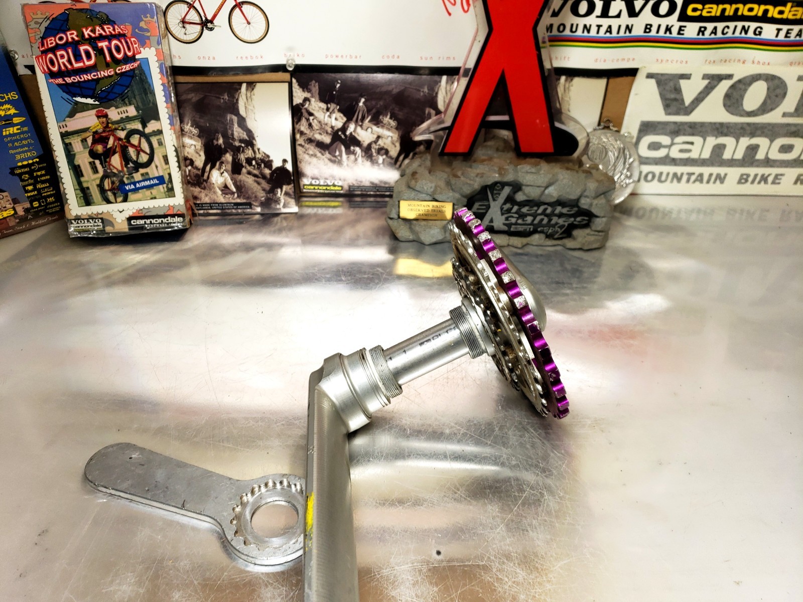 Libor Karas CODA MAGIC CRANK SET and CUSTOM BASH RING CANNONDALE only 3 ...