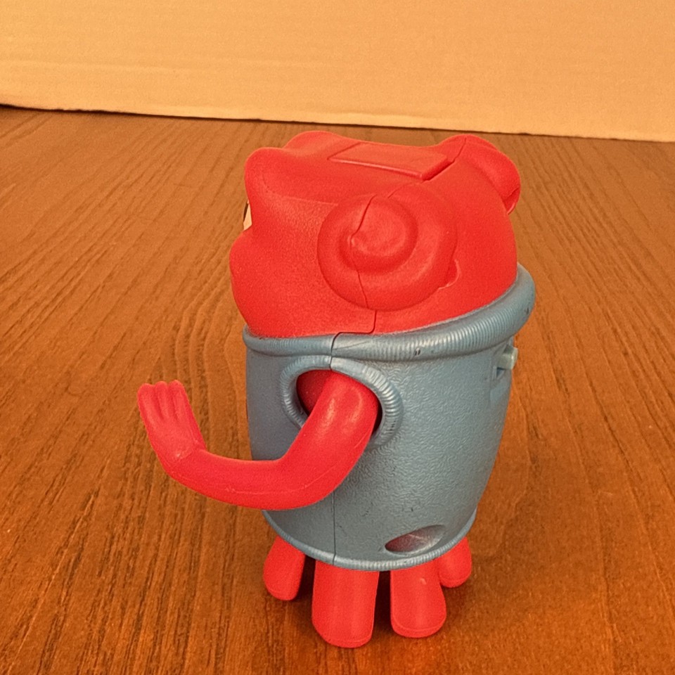 McDonald's Dreamworks Home Alien Figure Toy, #4 Heartfelt - Light Does ...