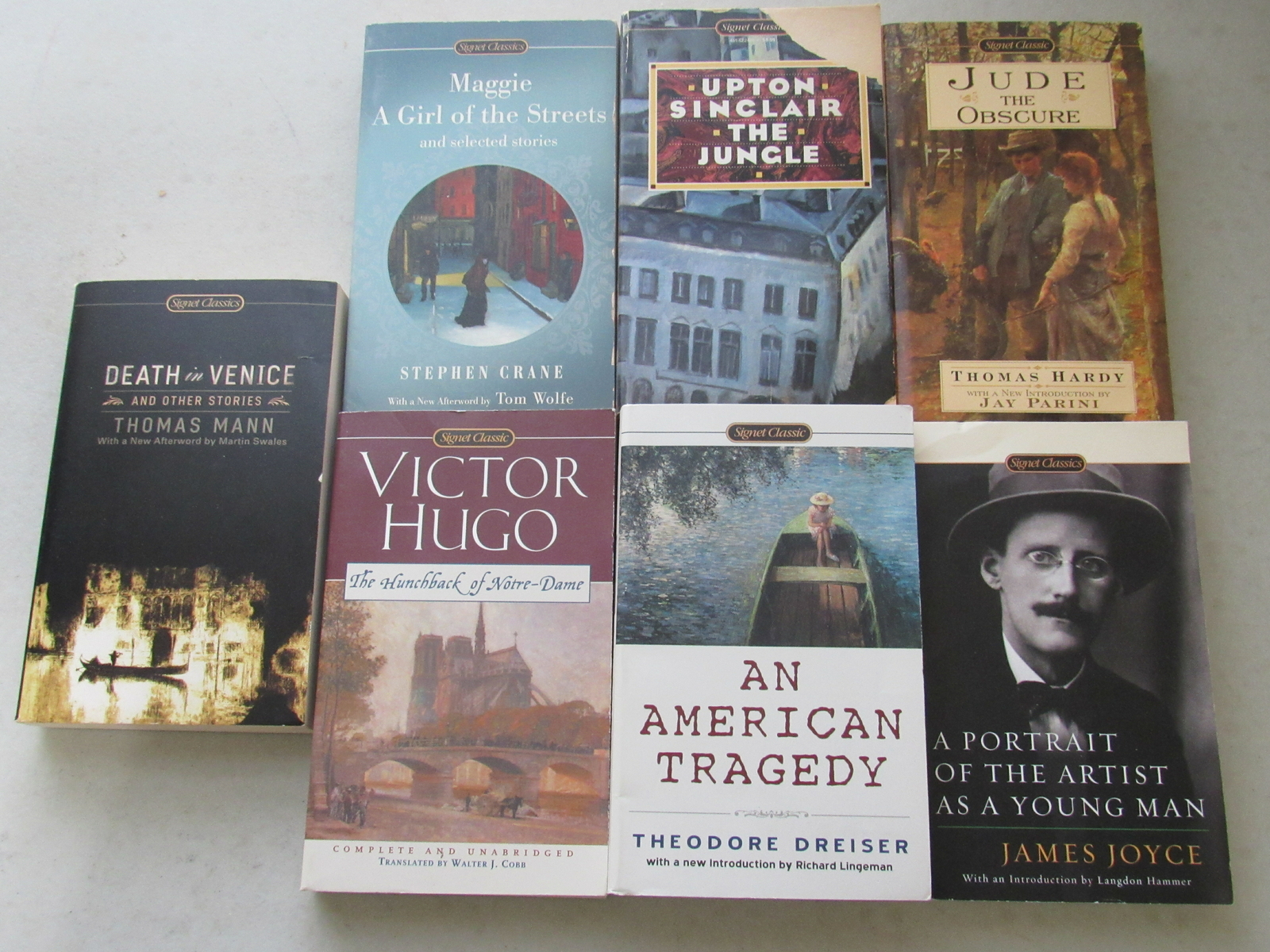 Lot of 7 Signet Classic Novels ~ Hugo, Sinclair, Hardy, Crane, Mann etc ...