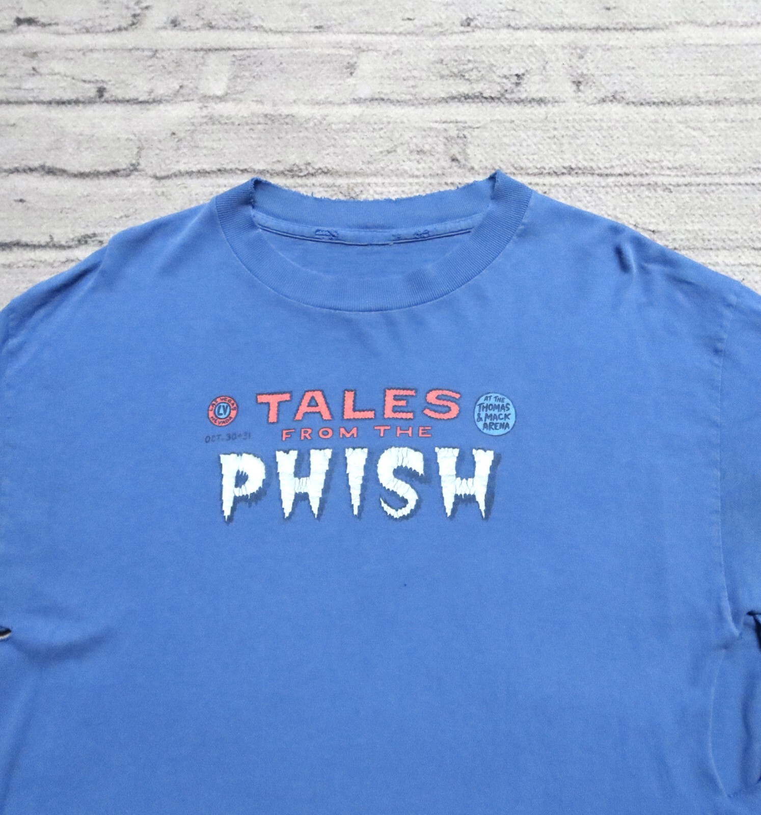 Vintage 1998 Tales from the Phish Tour Shirt Rock Ban… - Gem
