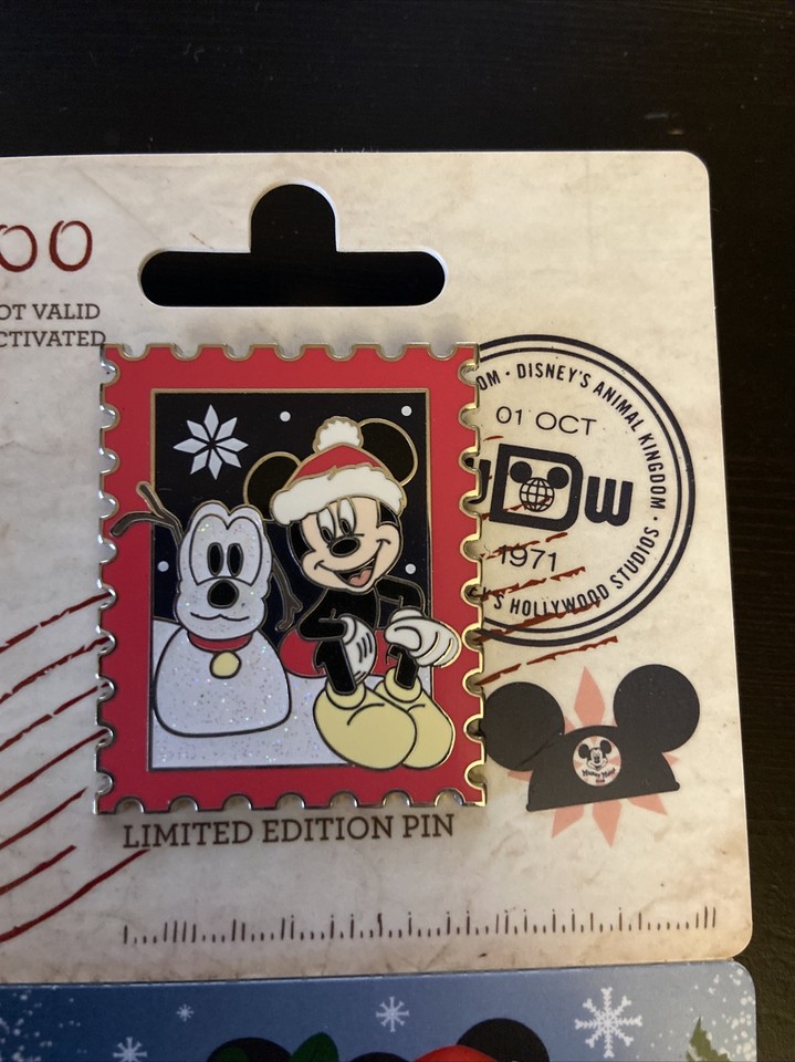 2021 Disney Parks Mickey Pluto Snowman Christmas Gift Card Stamp LE Pin ...