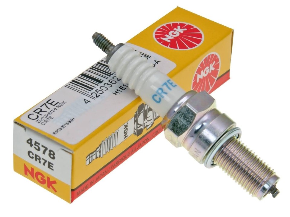 Genuine NGK CR7E (4578) Standard Spark Plug - 4 PACK | eBay
