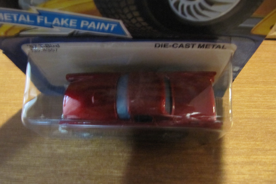 Hot Wheels 1982 Real Riders Metal Flake Red '57 T-Bird Goodyear Grey ...