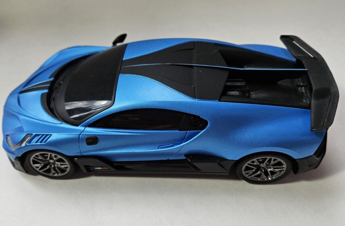 Bugatti Remote Control Car 1:24 Officially Licensed Bugatti Divo no ...