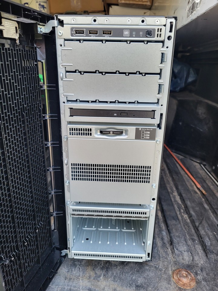 HPE ProLiant ML350 Gen 10 8 SFF CTO Tower Server (877626-B21) .Needs ...