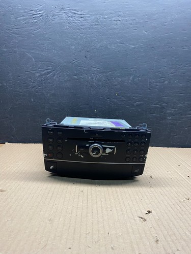 2008-2011 Mercedes W204 C300 C350 Navigation Command Radio DVD CD Audio ...