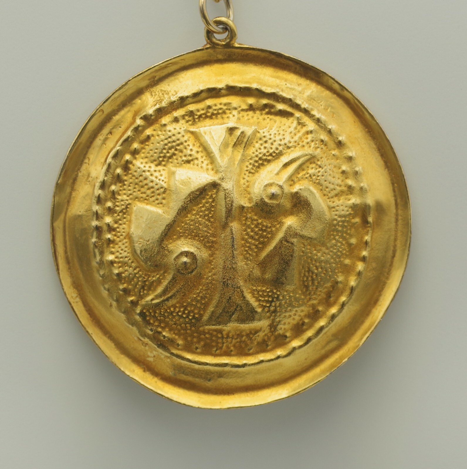 ALVA STUDIOS VINTAGE AZTEC AMULET TOUCAN BIRDS MEDALLION AND NECKLACE ...