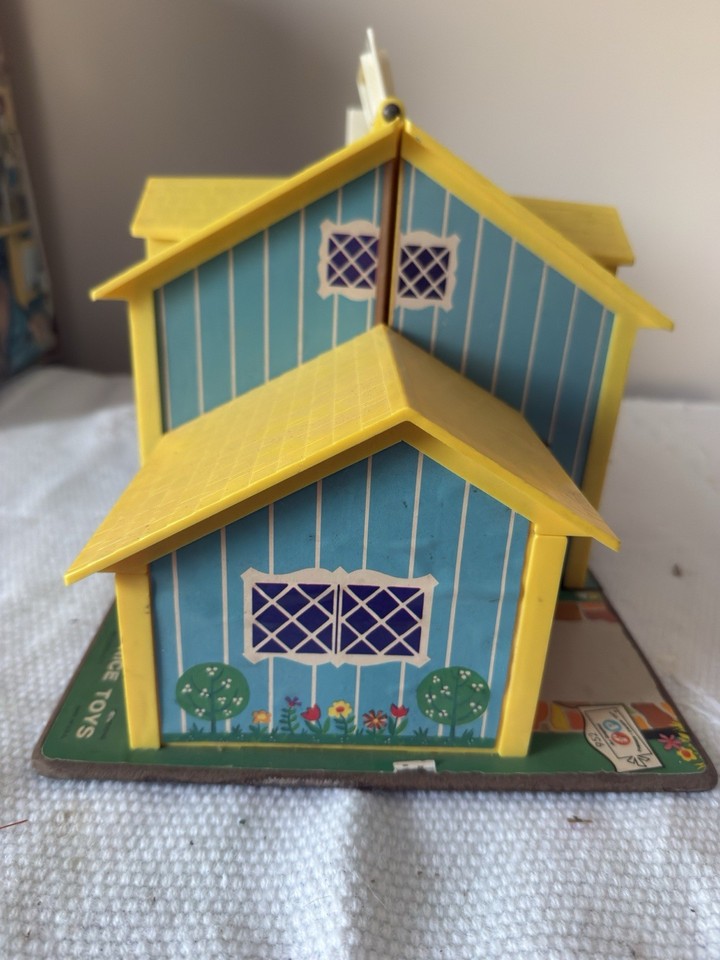 Vintage Fisher Price Little People Yellow Family House Complete Box ...