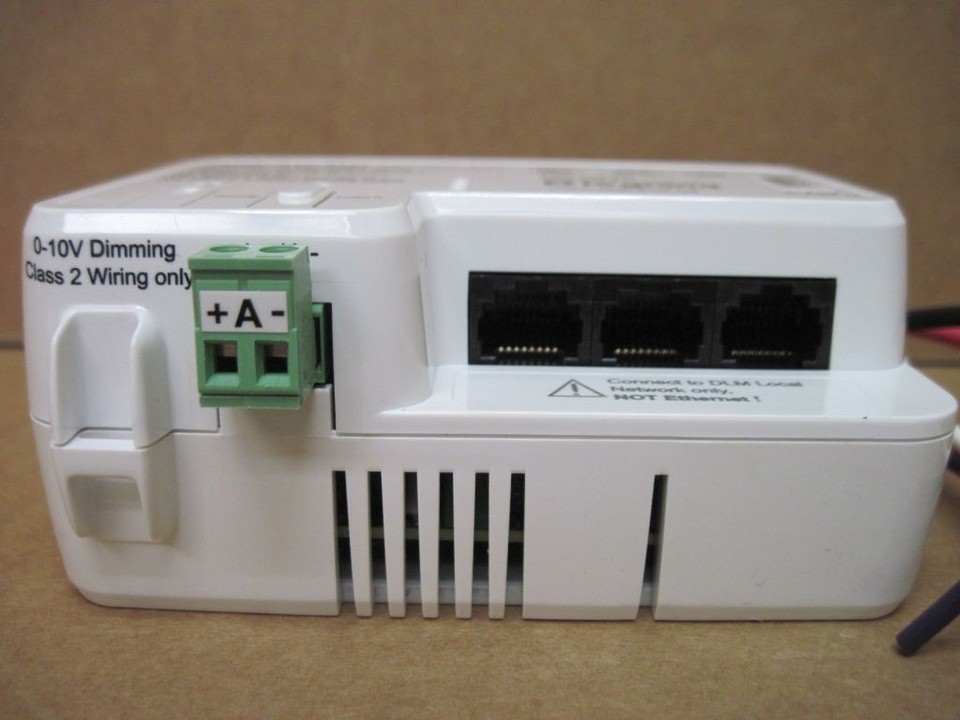 Legrand LMRC-111-20M White DLM 1-Relay Room Controller 0-10v 20a ...
