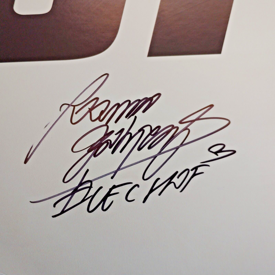 UFC Hall of Fame Signed Ultimate Fighter Ring Girl Card Sign Beckett ...