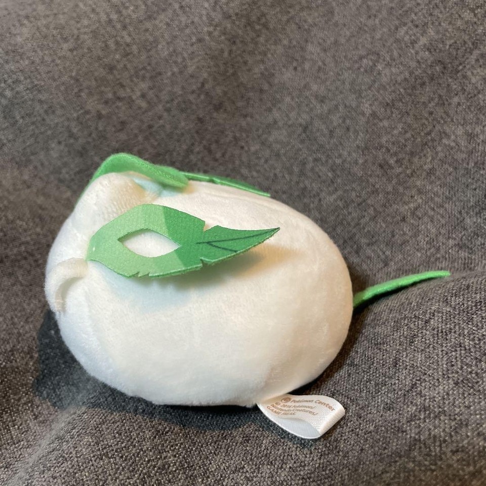 Pokemon Leafeon Mochimu Plush Stuffed Toy Snow Rabbit Pokemon Center ...