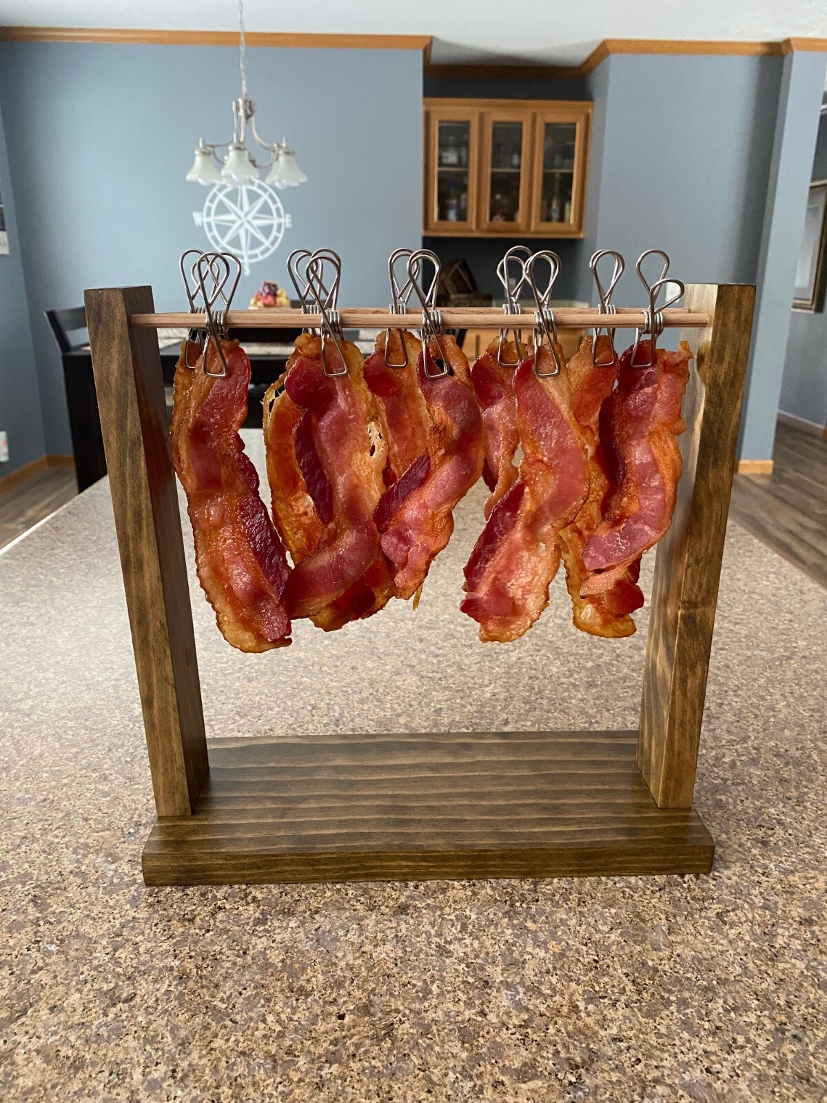 USA HANDCRAFTED CLOTHESLINE BACON HANGER, PARTY DISPLAY BACON RACK 10 ...