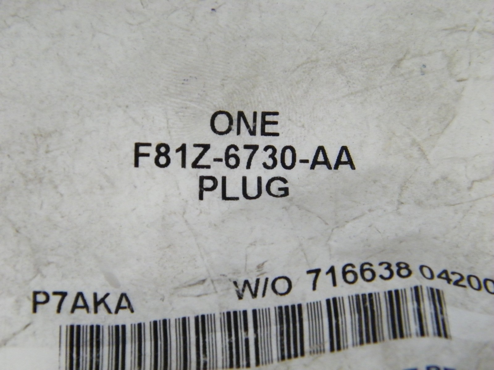 NEW ~ OEM FORD ~ AUTOMATIC TRANSMISSION DRAIN PLUG ~ PART NUMBER F81Z ...