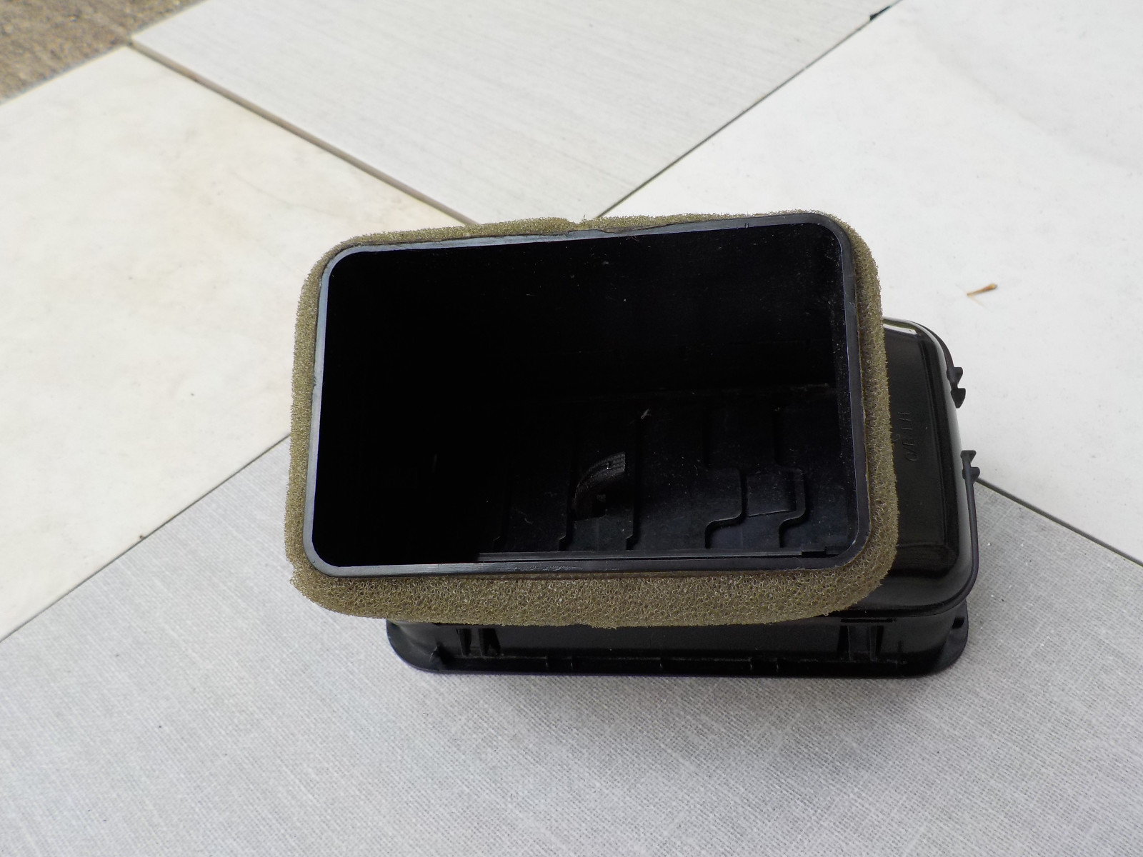 2006 2007 2008 2009 BUICK LACROSSE DRIVER SIDE DASH A/C AIR VENT TRIM ...