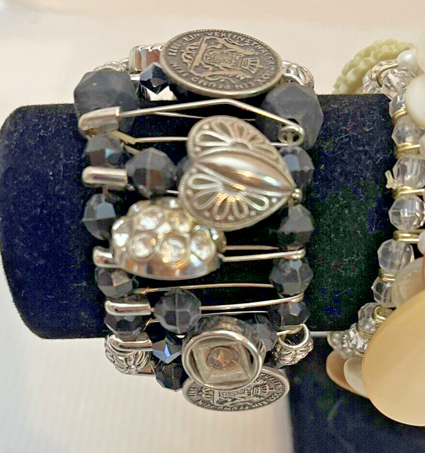 3pc Lot VINTAGE BUTTONS BRACELET MADE WITH ELASTIC & SAFETY PINS | eBay